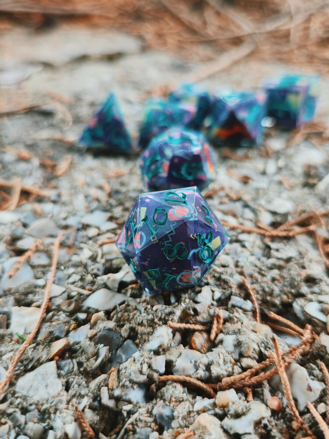Rolling in the 90s – Dnd Dice Set | Retro Arcade Carpet Dice - Etsy