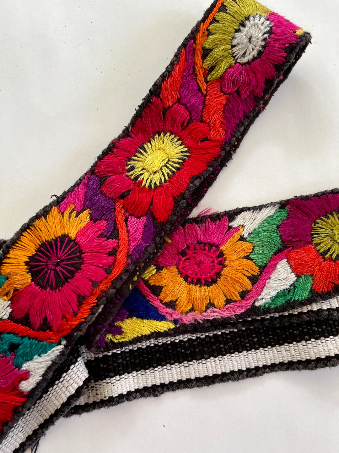 Guatemalan Belt Flowers in a Row - Etsy