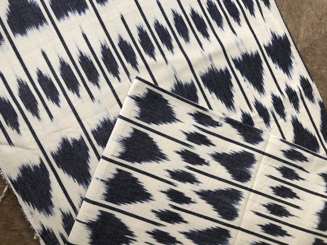Guatemalan Ikat Fabric - Lluvia De Indigo - Etsy