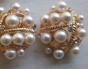 Gold Pearl Buttons - Etsy