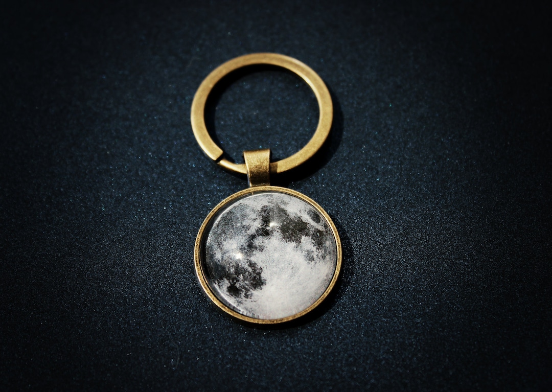Full Moon Keychain | Space Jewelry | Moon Keychain | Galaxy Keychain ...