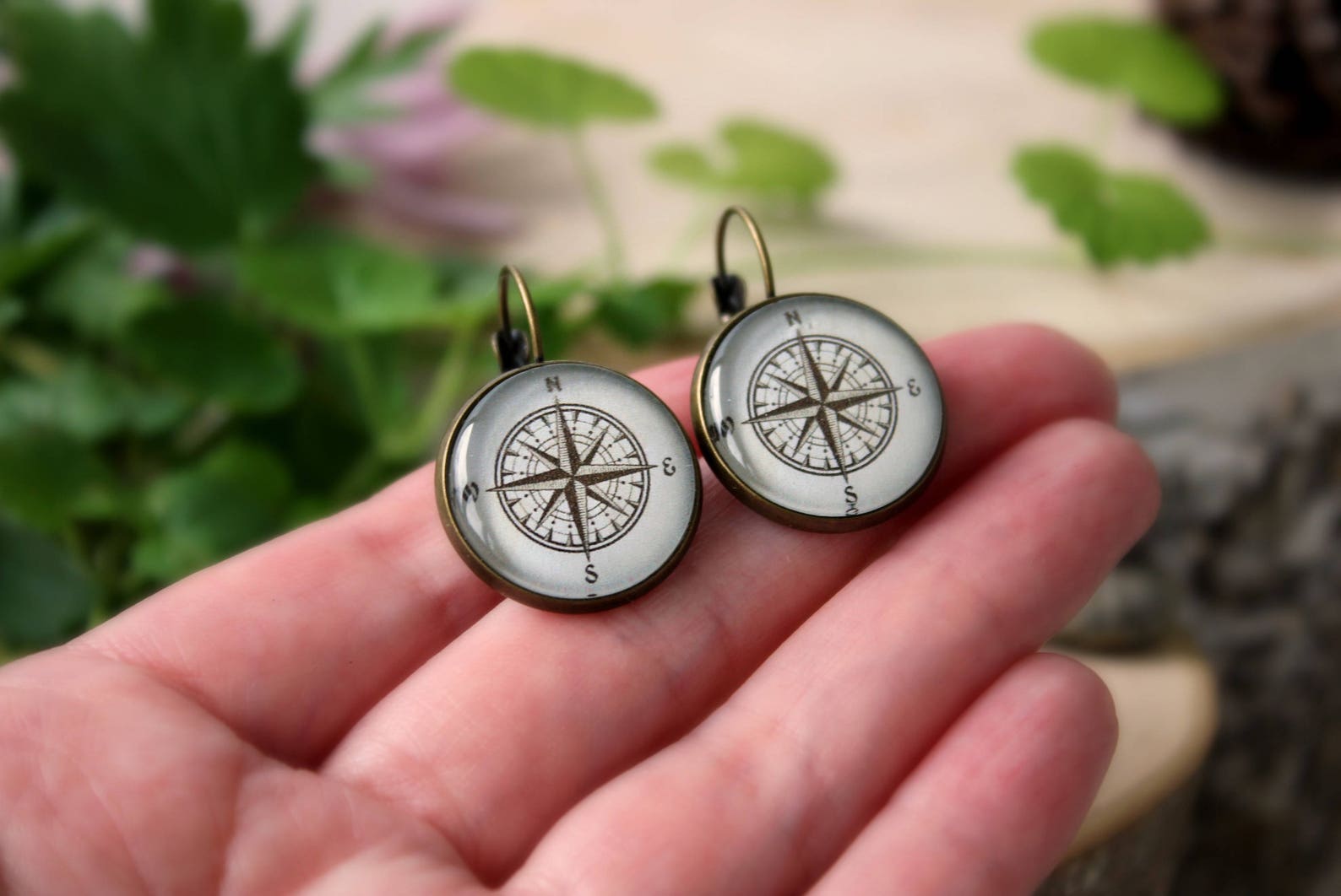 Vintage Compass Earrings Antique Bronze Earrings Compass | Etsy