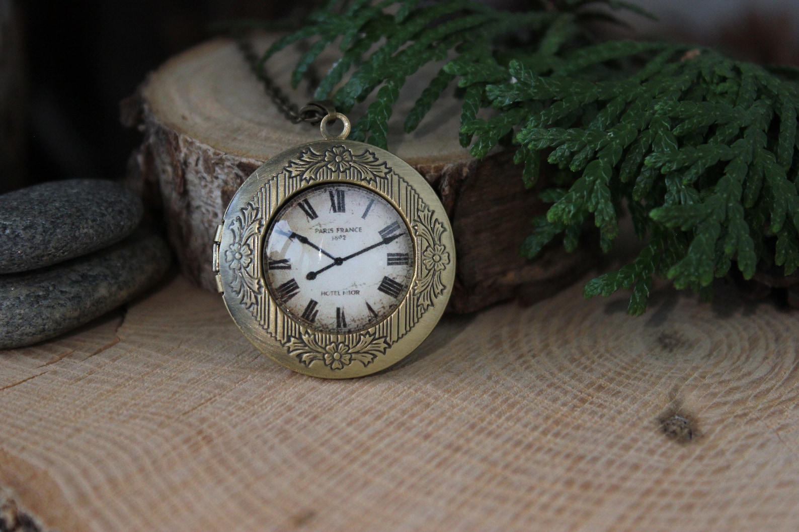 Vintage Clock Locket Necklace Photo Locket Antique Bronze - Etsy
