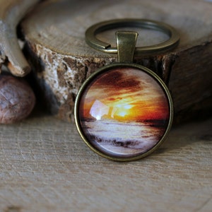 Sunset Keychain | Sunset Key Ring | Beach Keychain | Souvenir Key Ring ...