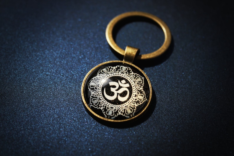 Om Keychain Spiritual Jewelry Om Key Ring Hindu Jewelry - Etsy