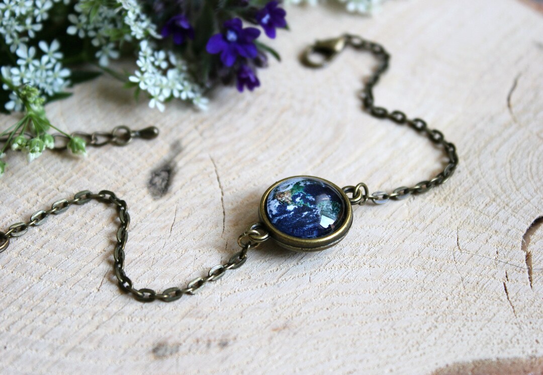 Two Sided Earth Bracelet | Planet Earth Charm Bracelet | Antique Bronze ...
