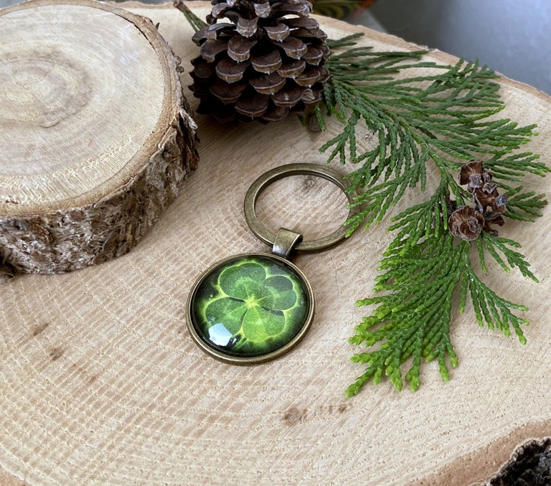 Clover Keychain | Four Leaf Clover Keychain | Lucky Clover ...
