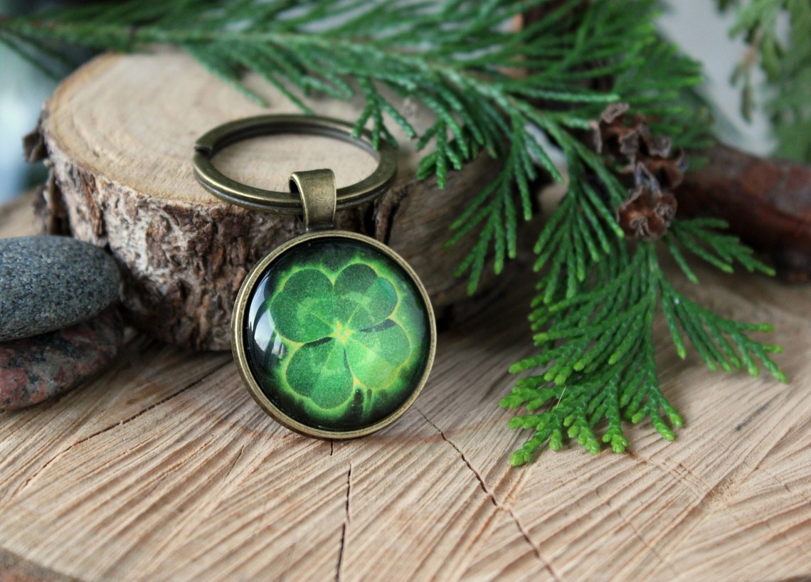 Clover Keychain | Four Leaf Clover Keychain | Lucky Clover ...
