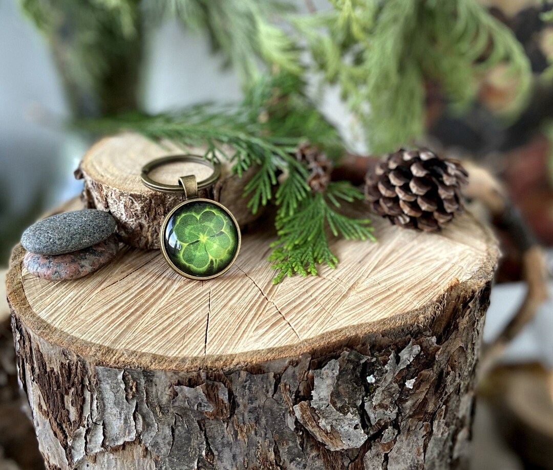 Clover Keychain | Four Leaf Clover Keychain | Lucky Clover ...