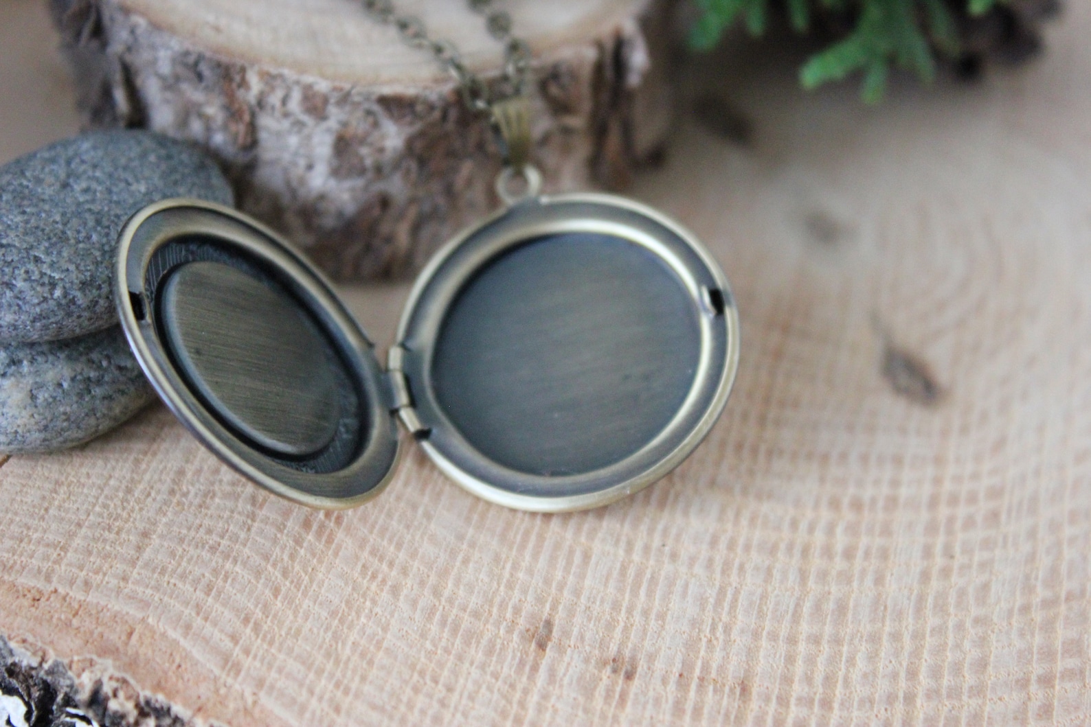 Vintage Compass Locket Necklace | Compass Jewelry | Photo Locket ...