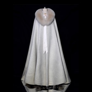 Hanfu Woolen Cape, Fleece-lined Faux Fur Collar, Autumn Winter ...