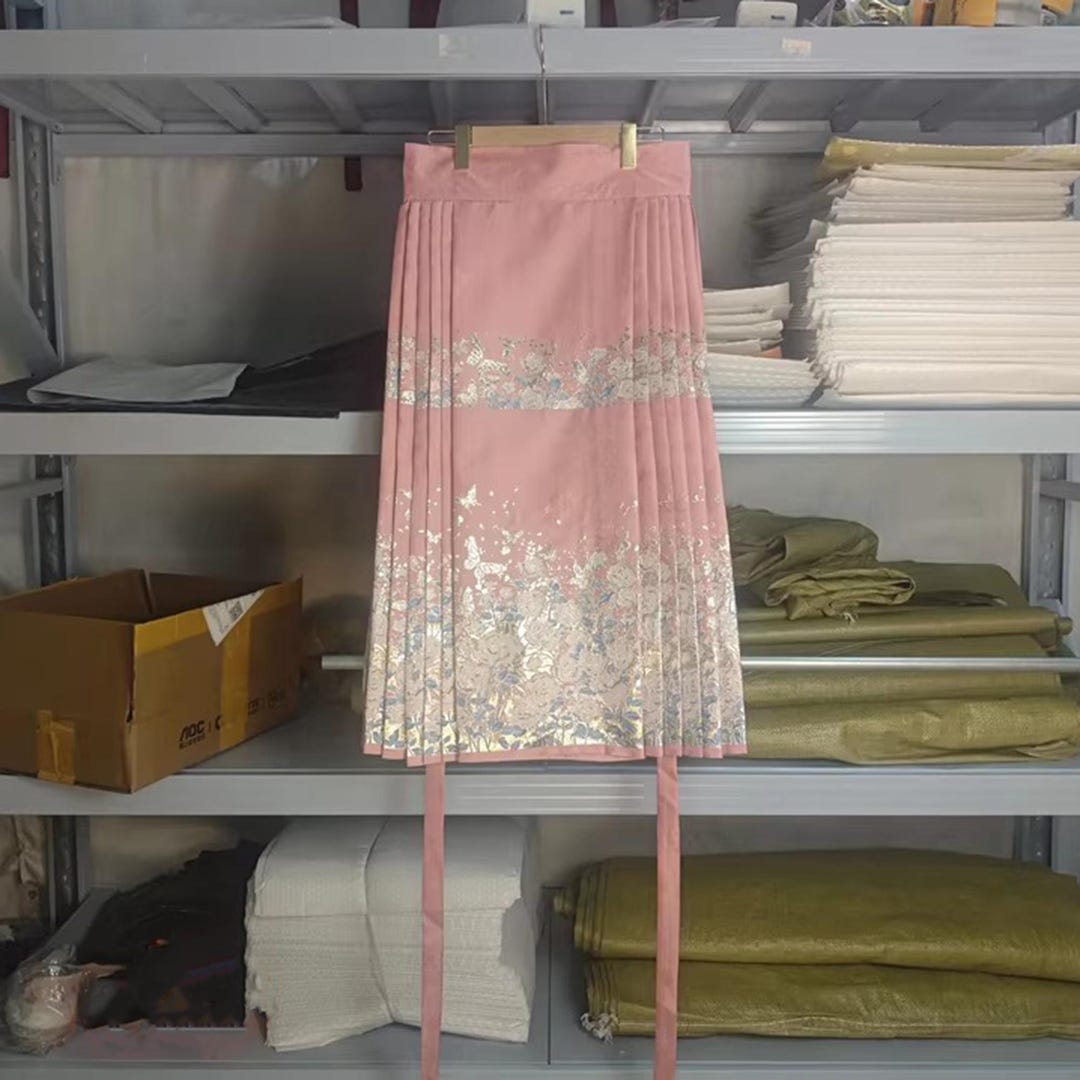 Pink Hanfu Skirt, Woven Gold-embroidered Rose Horse-faced Skirt,elegant ...
