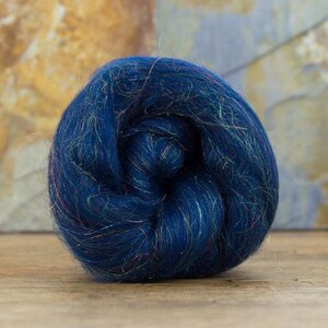 Glitzy Merino Roving - 1 Oz - Available in 10 Colors - Spinning Fiber ...