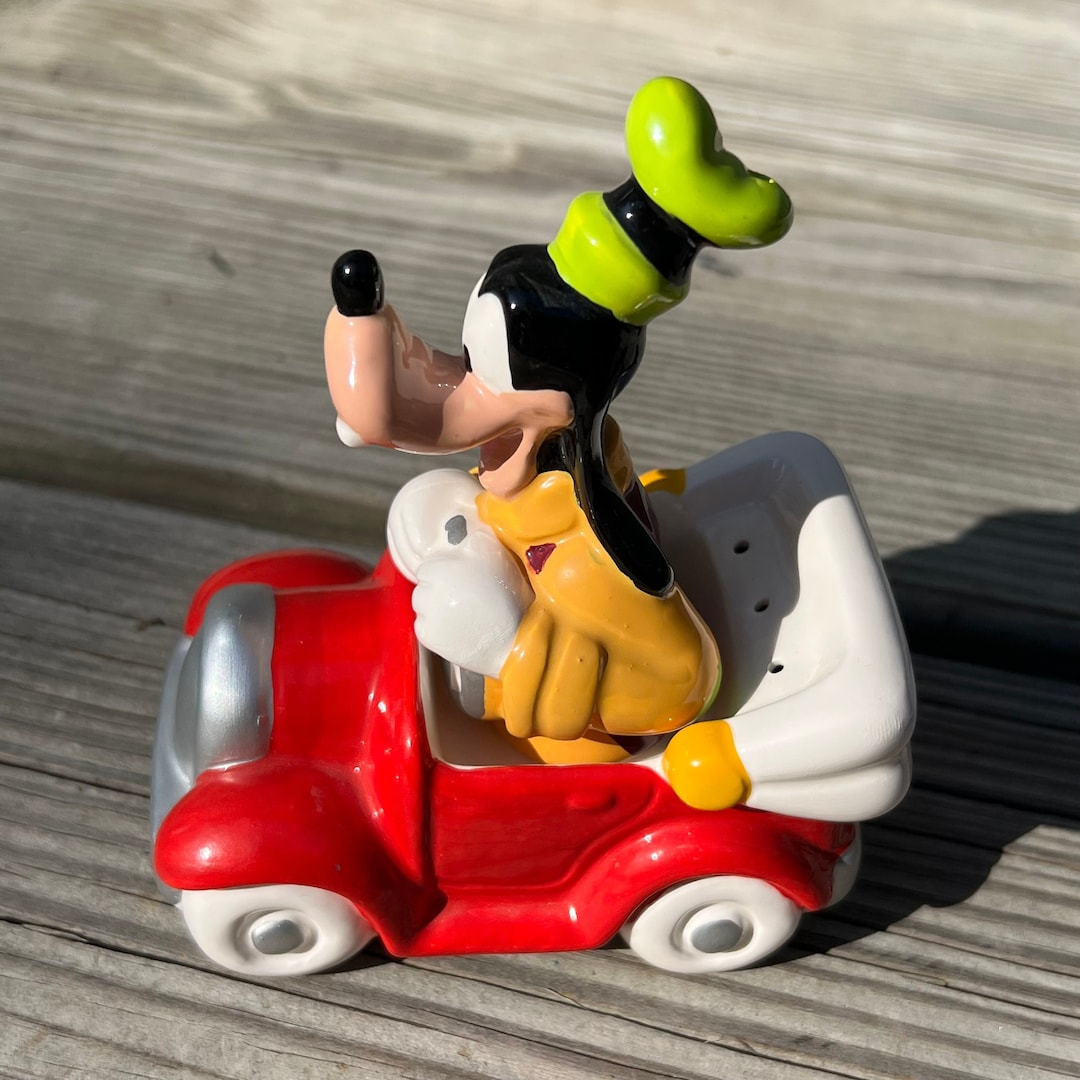 Walt Disney Goofy Driving Red Convertible Salt and Pepper Shakers - Etsy