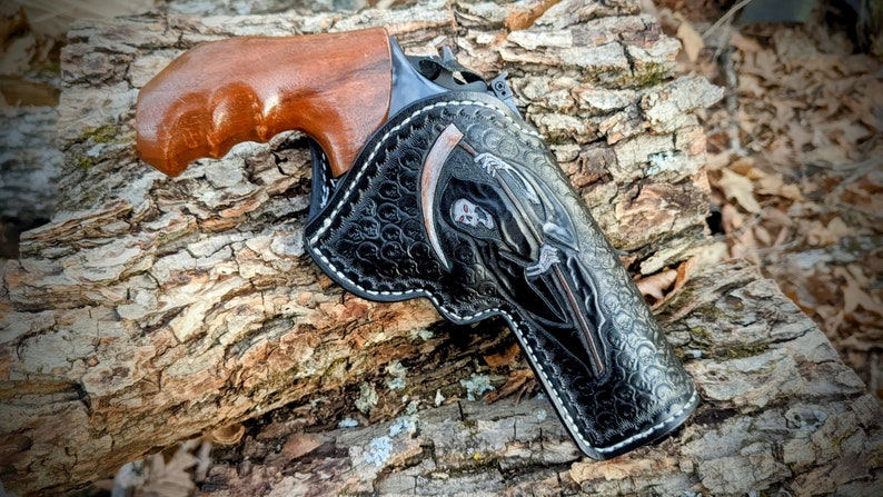 Digital Pattern for Cross Draw Revolver Holster - Etsy UK