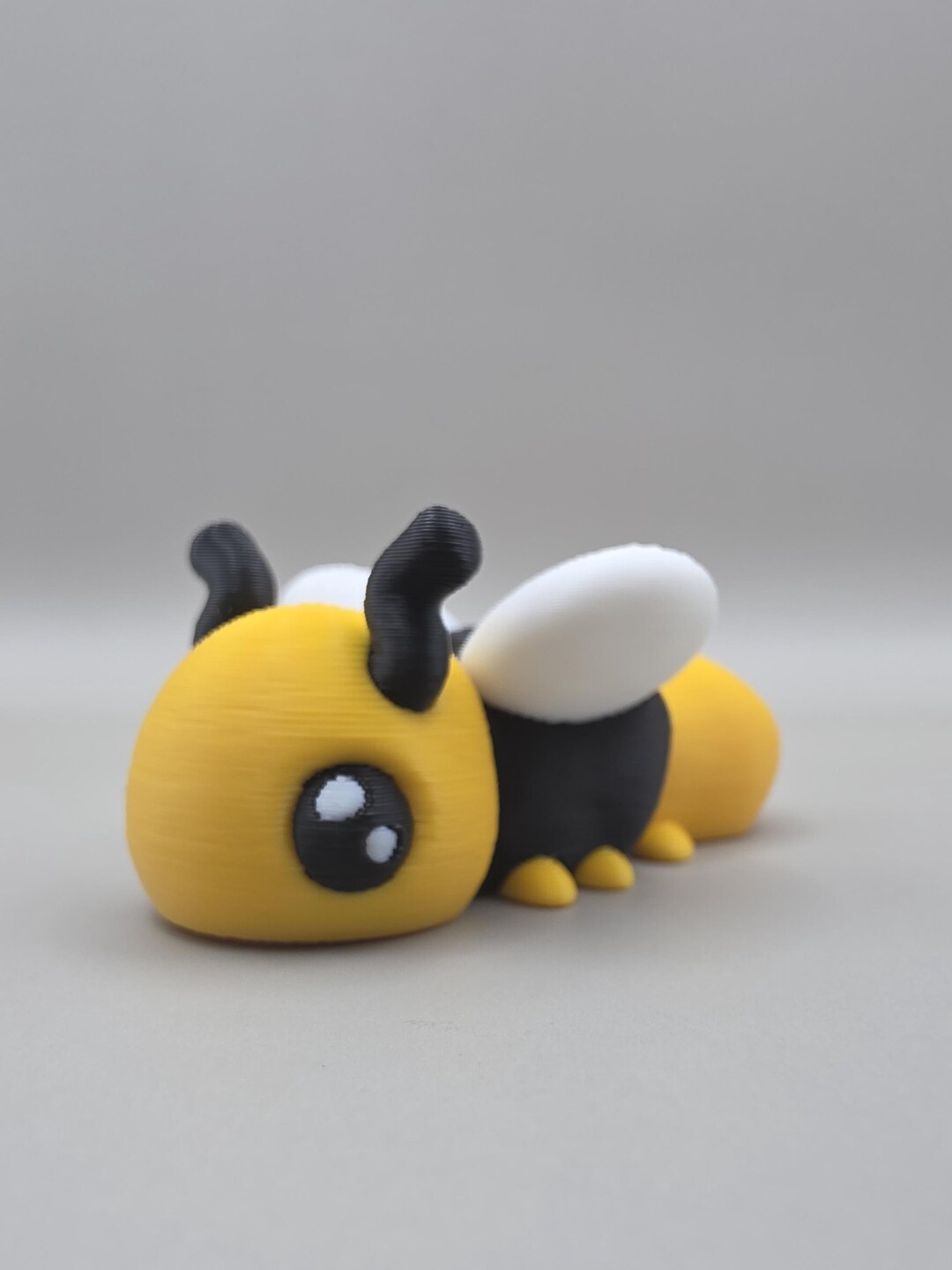 3D Printed Articulated Bumble Bee: Fidget Toy, Keychain - Etsy