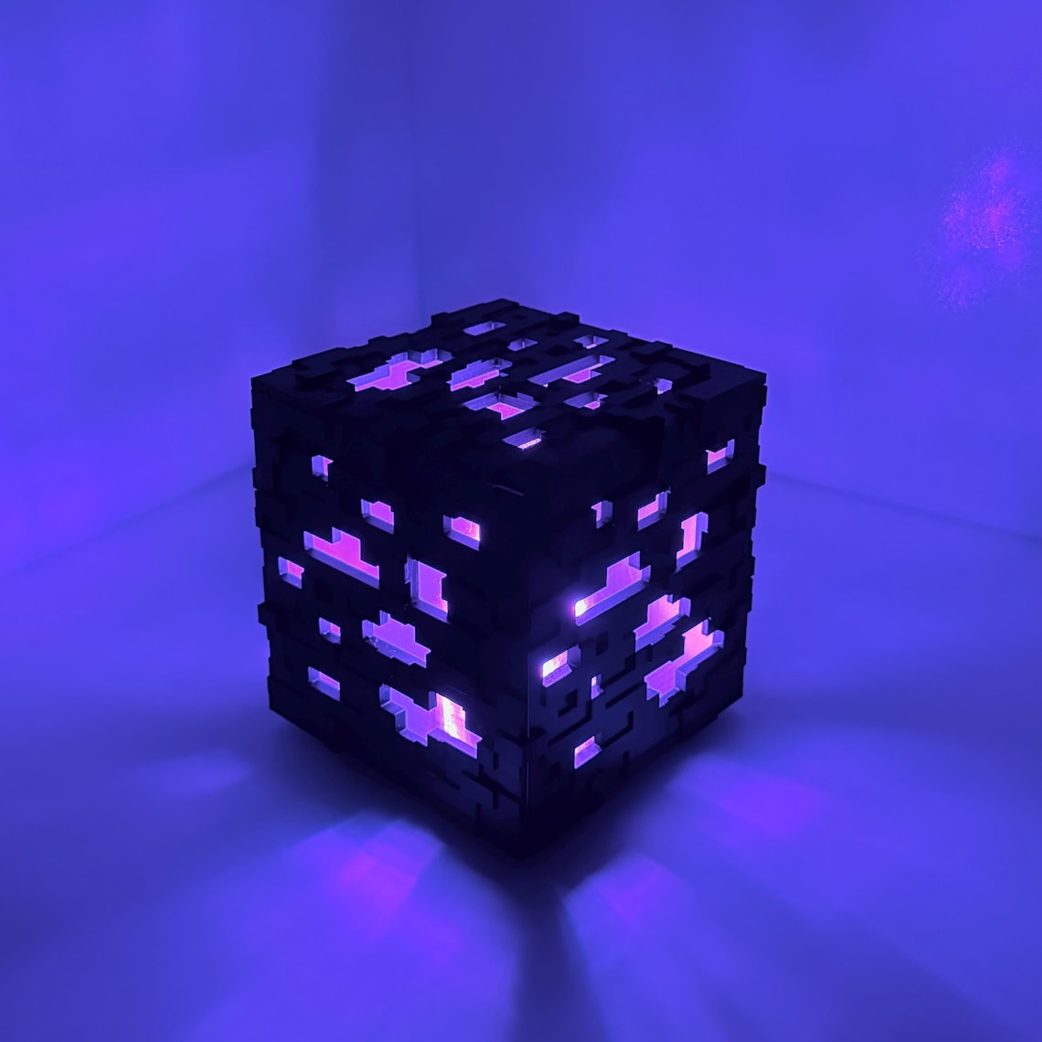 Minecraft Lamp V3 – RGB LED Gaming Lamp With App & Remote Control ...
