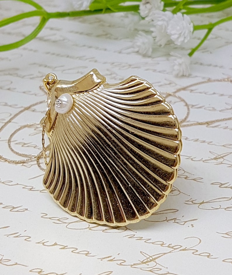 Women's Gift, Sea Shell Necklace, Gold Sea Shell Long Necklace, Gold ...