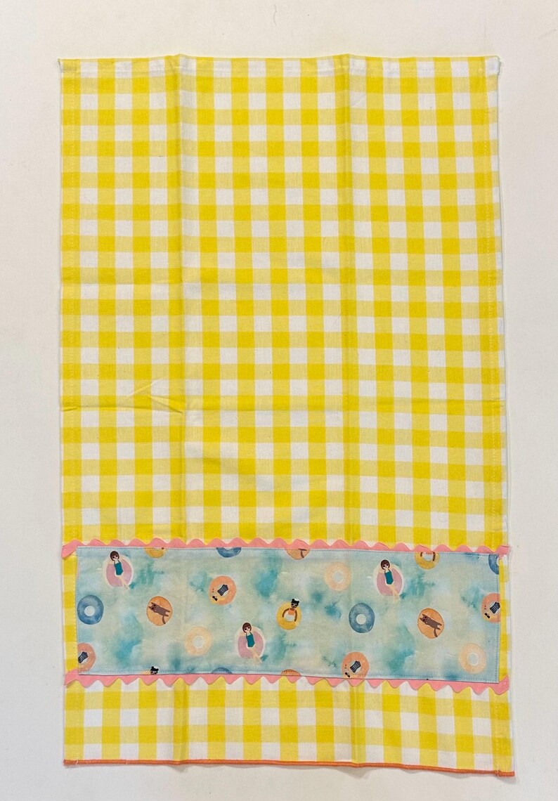 Handmade Kitchen Set – Tea Towel and Pot Holders - Girls and Cats in ...