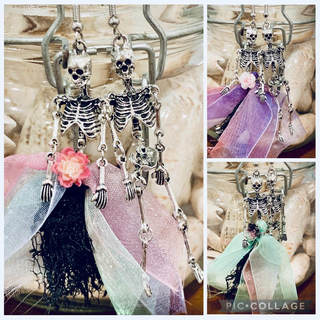 Ballroom Dancing Skeleton Couple Oddities Halloween Goth Fish Hook ...