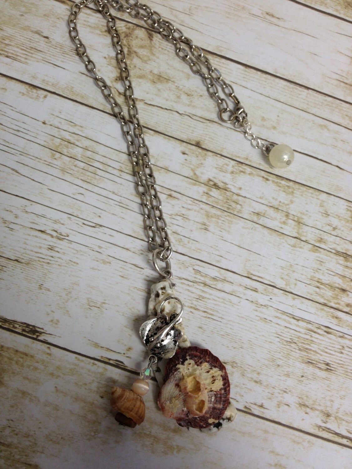 Stingray Dark Red Shell Necklace | Etsy