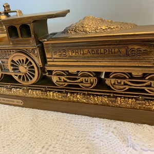 Vintage Train Burwood Wall Sculpture the Philadelphia 1871 Locomotive Gold Wall Hanging - Etsy