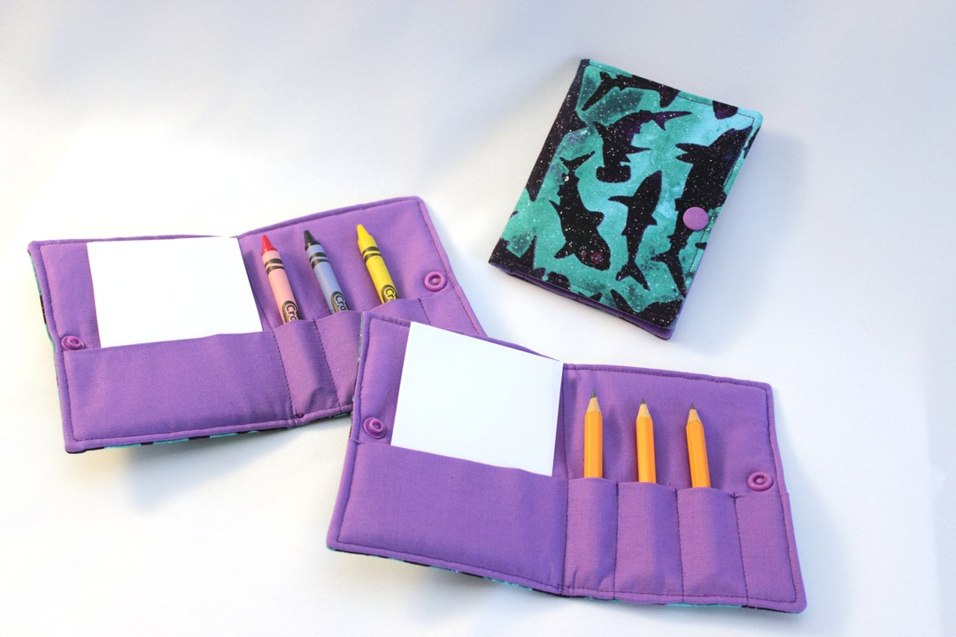 Purple Shark Crayon Wallet, listo para enviar - Etsy España