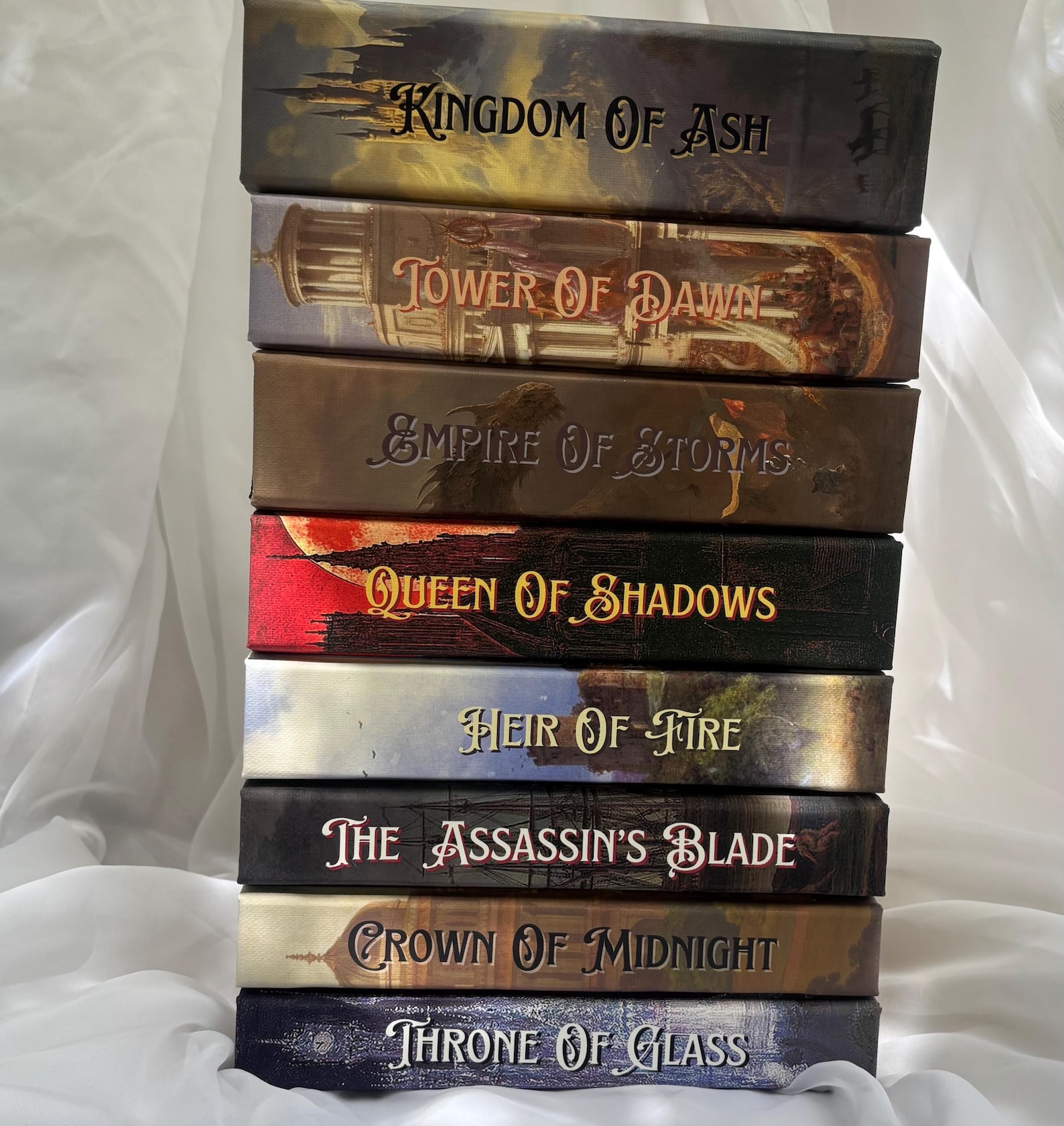 Throne of Glass Hardcover Rebind // World of Tog Edition - Etsy