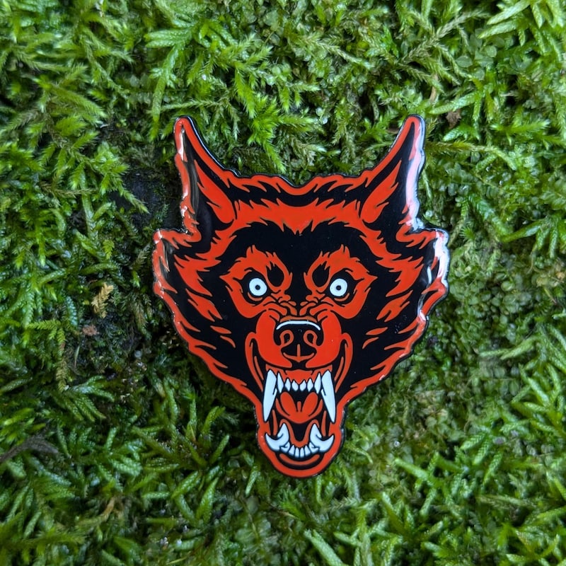 Wolf Pin - Etsy