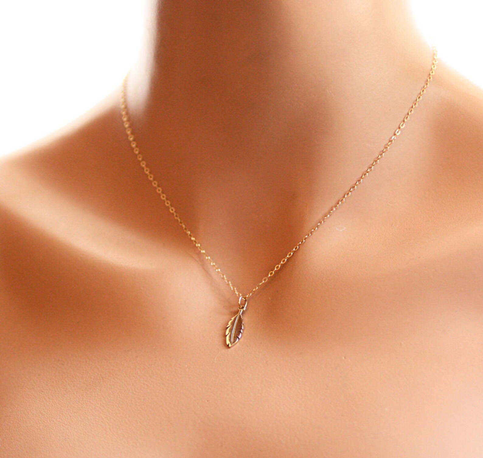 Dainty Feather Necklace // Minimalist Layering Necklace // - Etsy