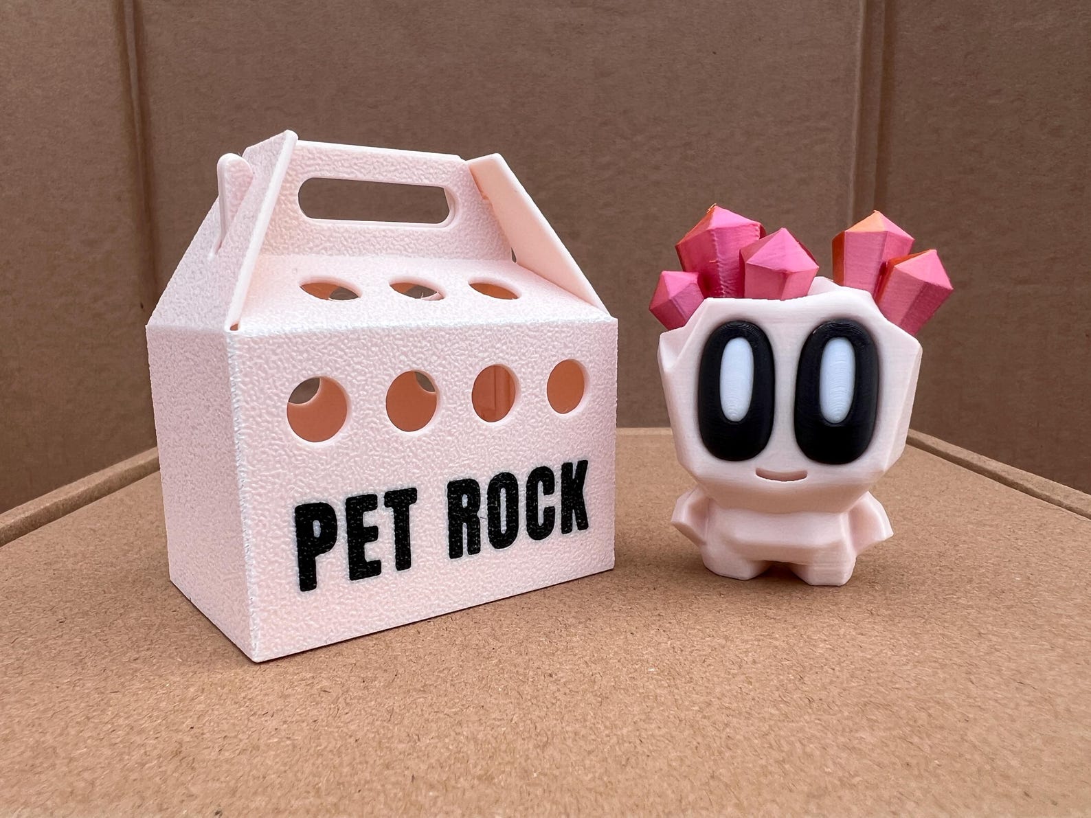 3D Printed Pet Rock With Eyes & Carrier | Eco-friendly PLA ...