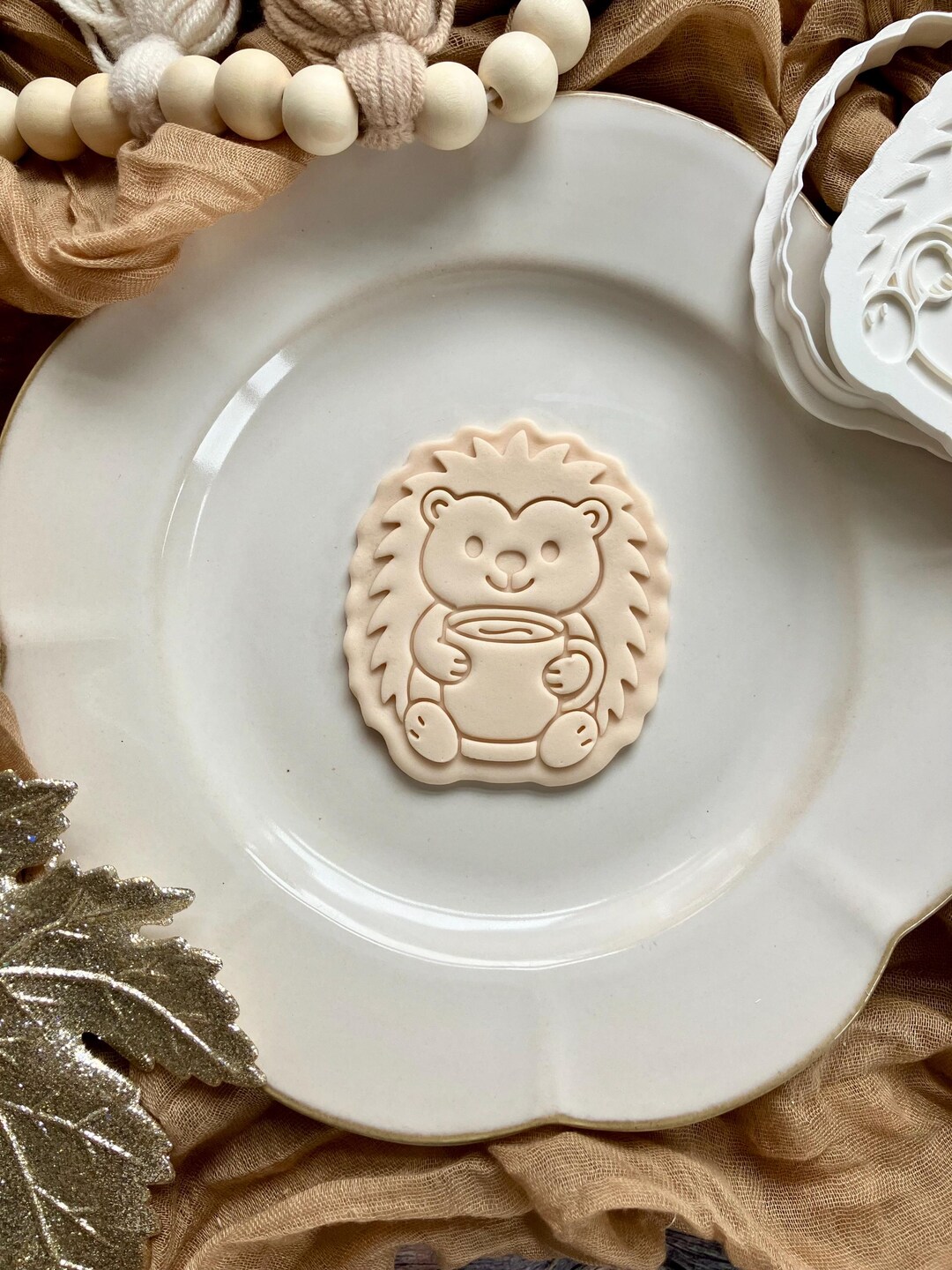Hedgehog With Mug Cookie Cutter & Embosser – 8cm Autumn Cookie Stamp ...