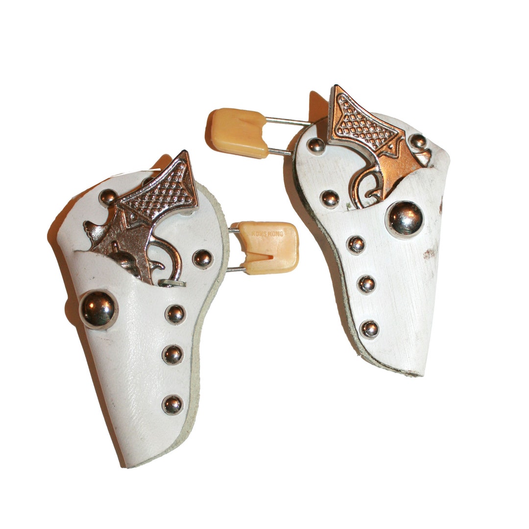 Vintage Gun Diaper Clip Brooch - 50s Collectible Cowboy Pin Western ...