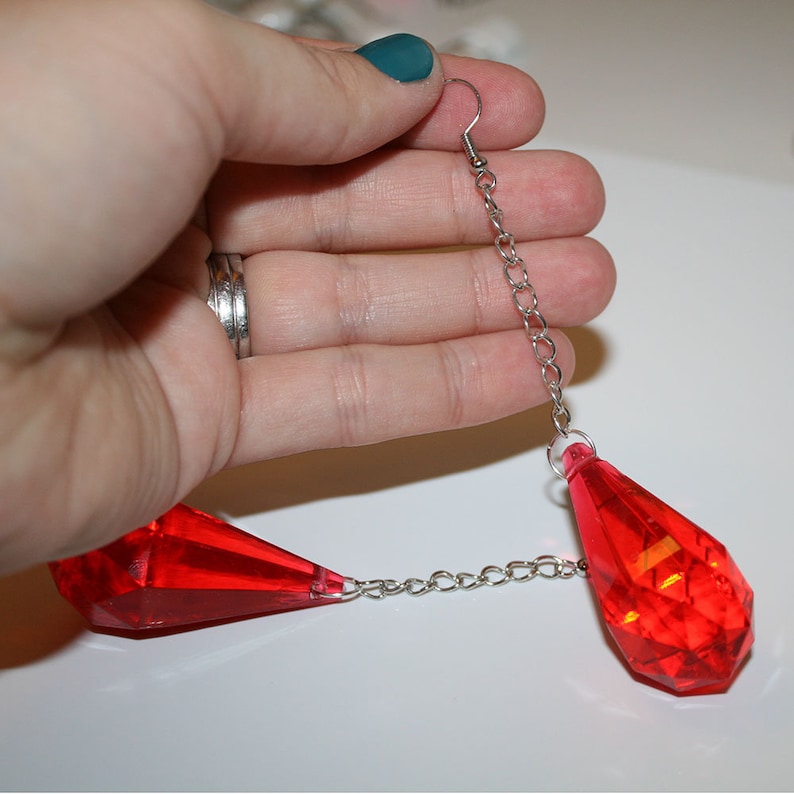 Ruby Red Teardrop Chain Earrings - Plastic Gem Red Ruby Tear Drop ...