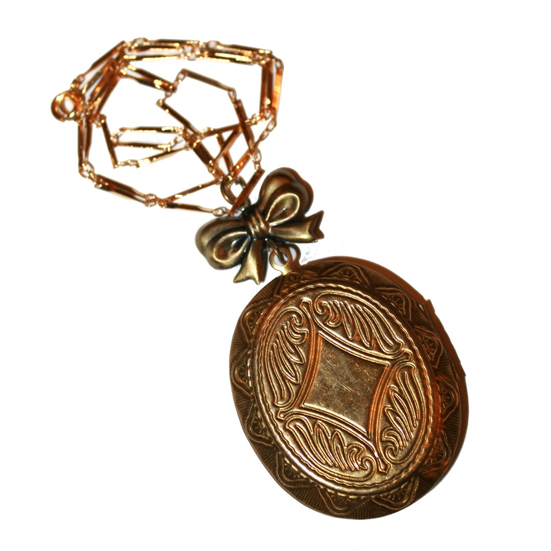 Vintage Victorian Style Oversized Locket - Gold Locket Vintage Locket ...