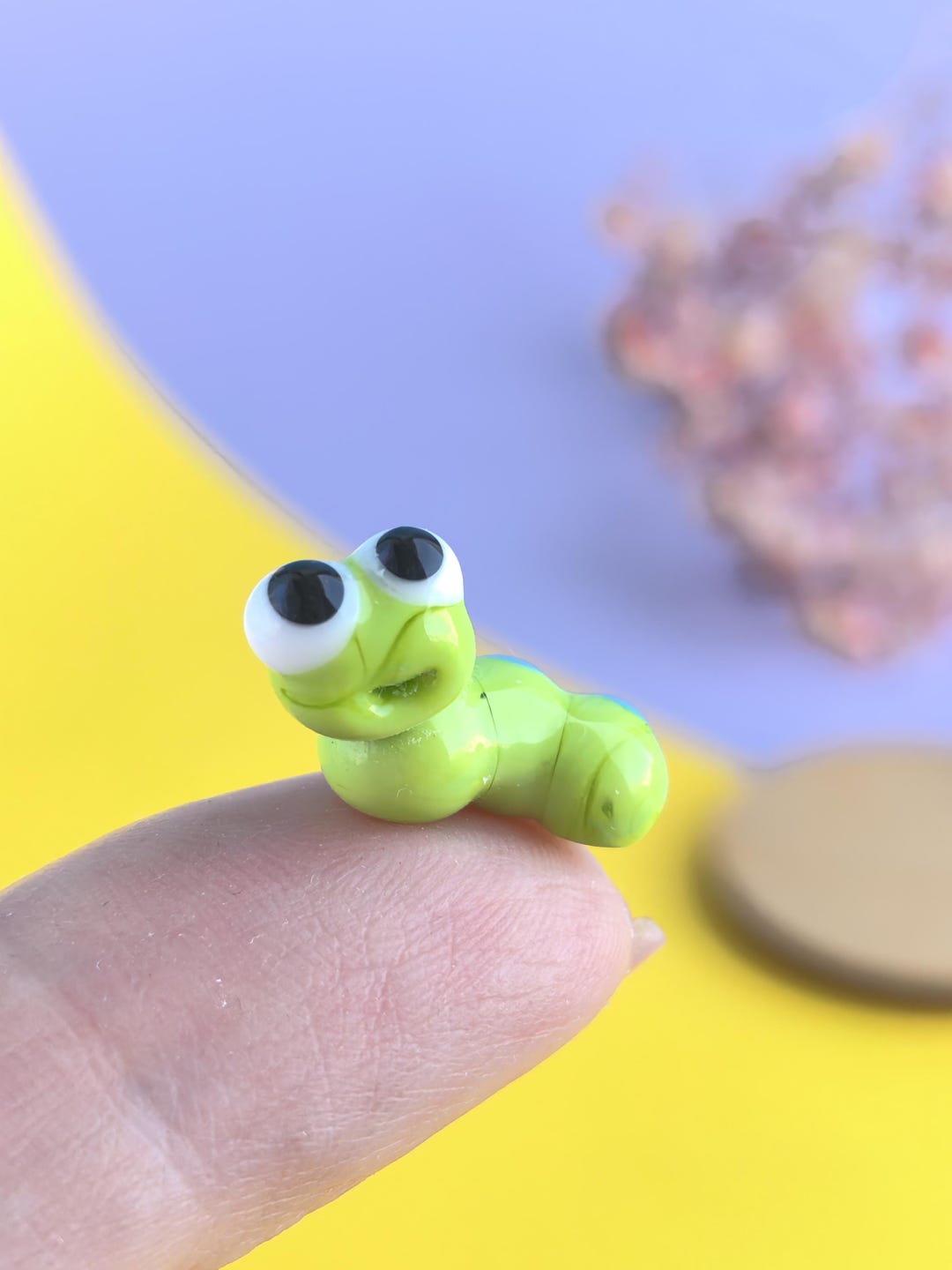 Tiny Glass Animals Miniature Worm Figurine for Aquarium and Terrarium ...