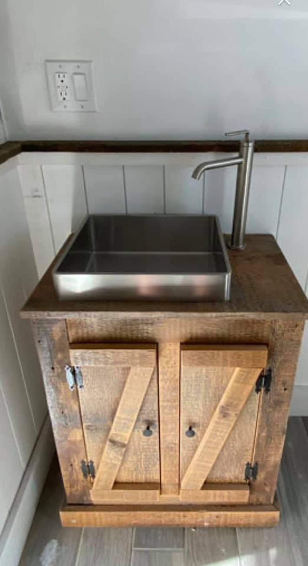 Barn Wood Bathroom Vanity Rustic Reclaimed Barn Wood 24 or 30 Inch ...