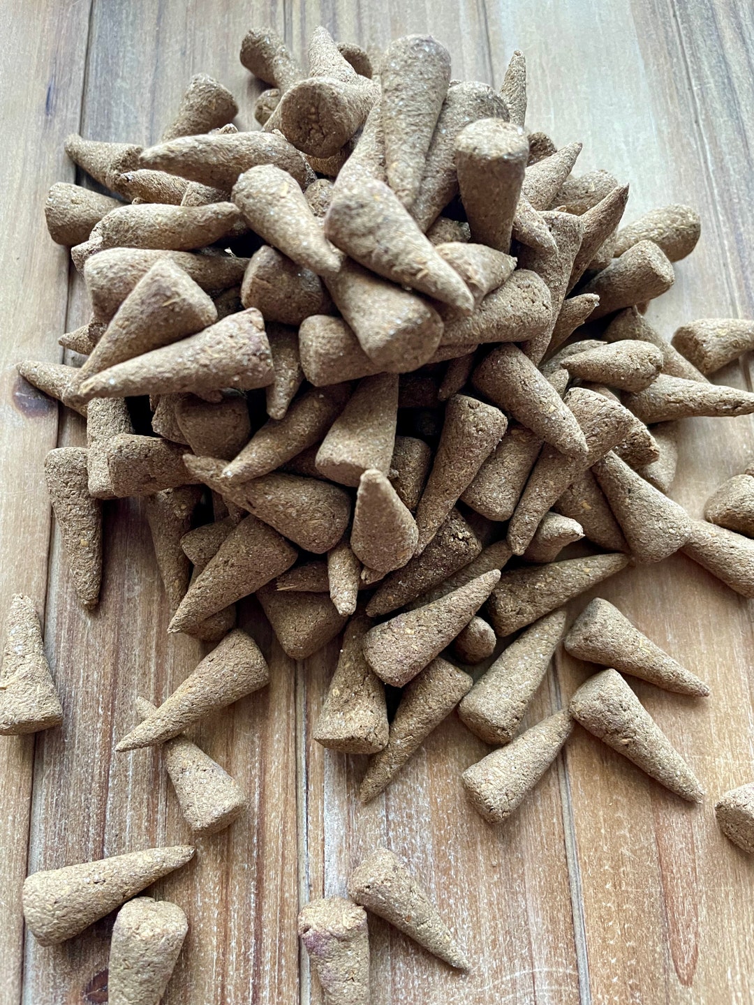 White Sage and Copal Incense Cones - 100% Natural Without Any Chemicals ...