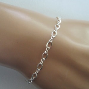 Sterling Silver Figure Eight Chain Bracelet- Adjustable up to 8 Inches ...