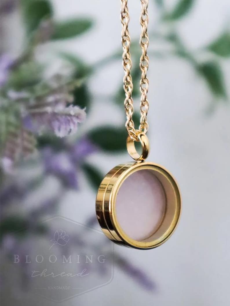 Gold Leaf Capsule Locket - Keepsake Memorial Locket Necklace With ...