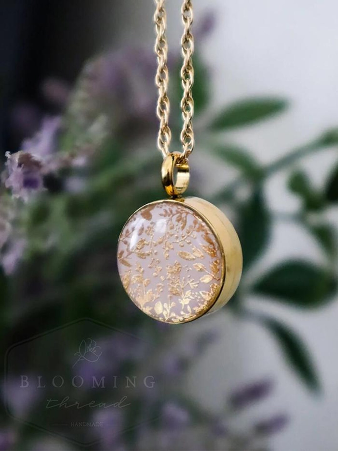 Gold Leaf Capsule Locket - Keepsake Memorial Locket Necklace With ...