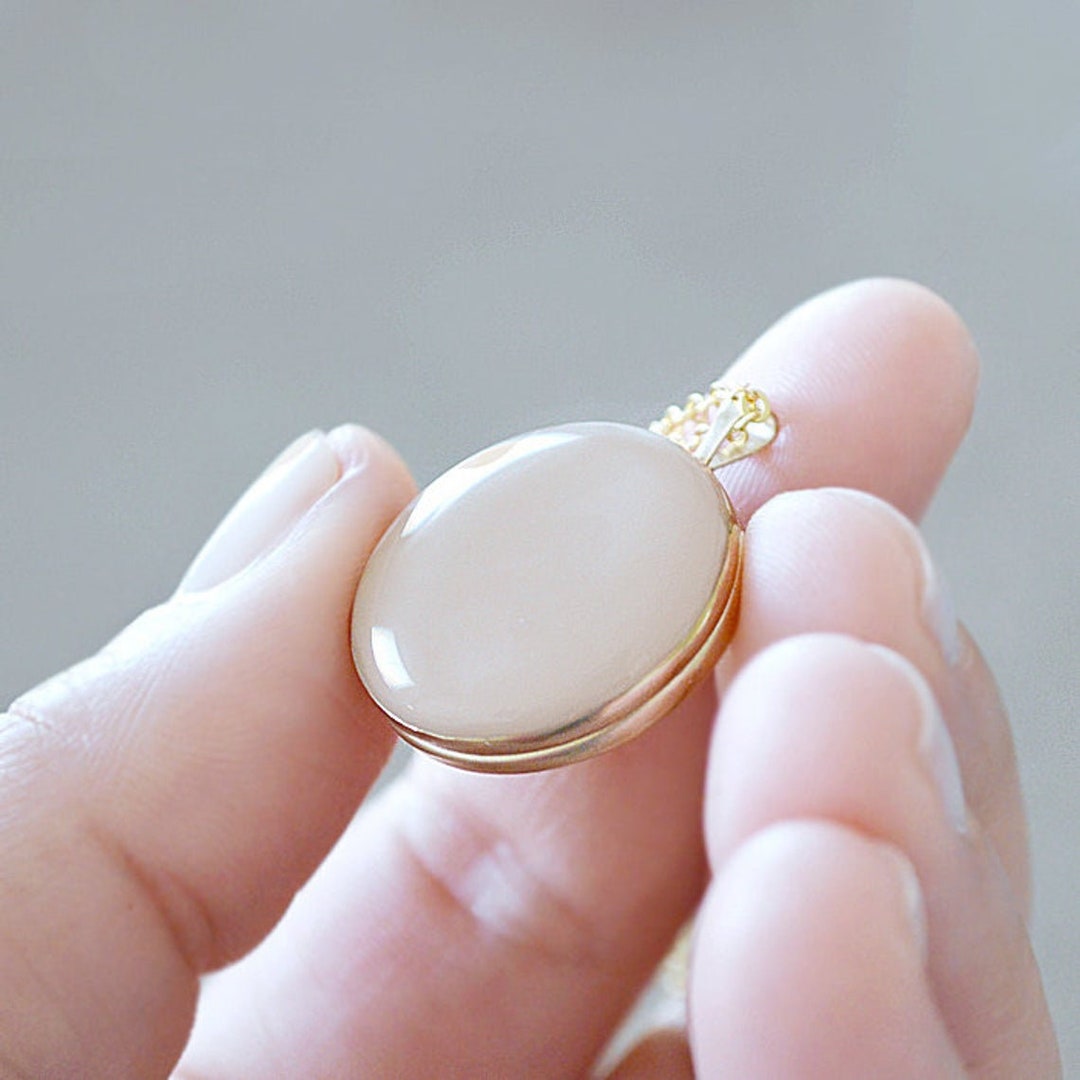 Large Round Gold Filled Locket Necklace - Enamel Jewelry - Etsy
