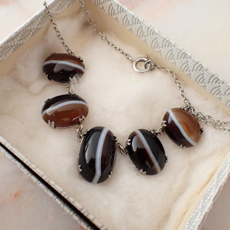 Victorian Banded Agate Necklaces - Etsy