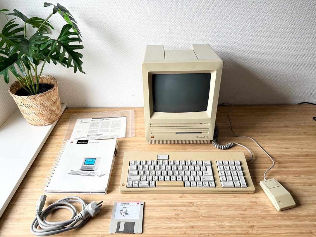 Vintage Macintosh SE Computer - 1987 - Etsy