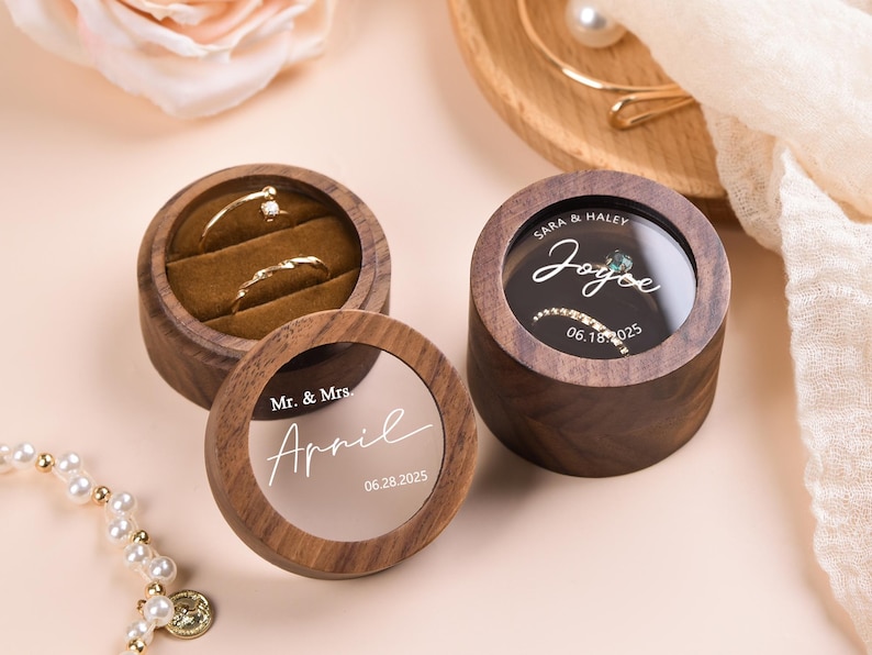 Personalized Walnut Ring Box, Clear Acrylic Lid,engraved Round Wedding ...
