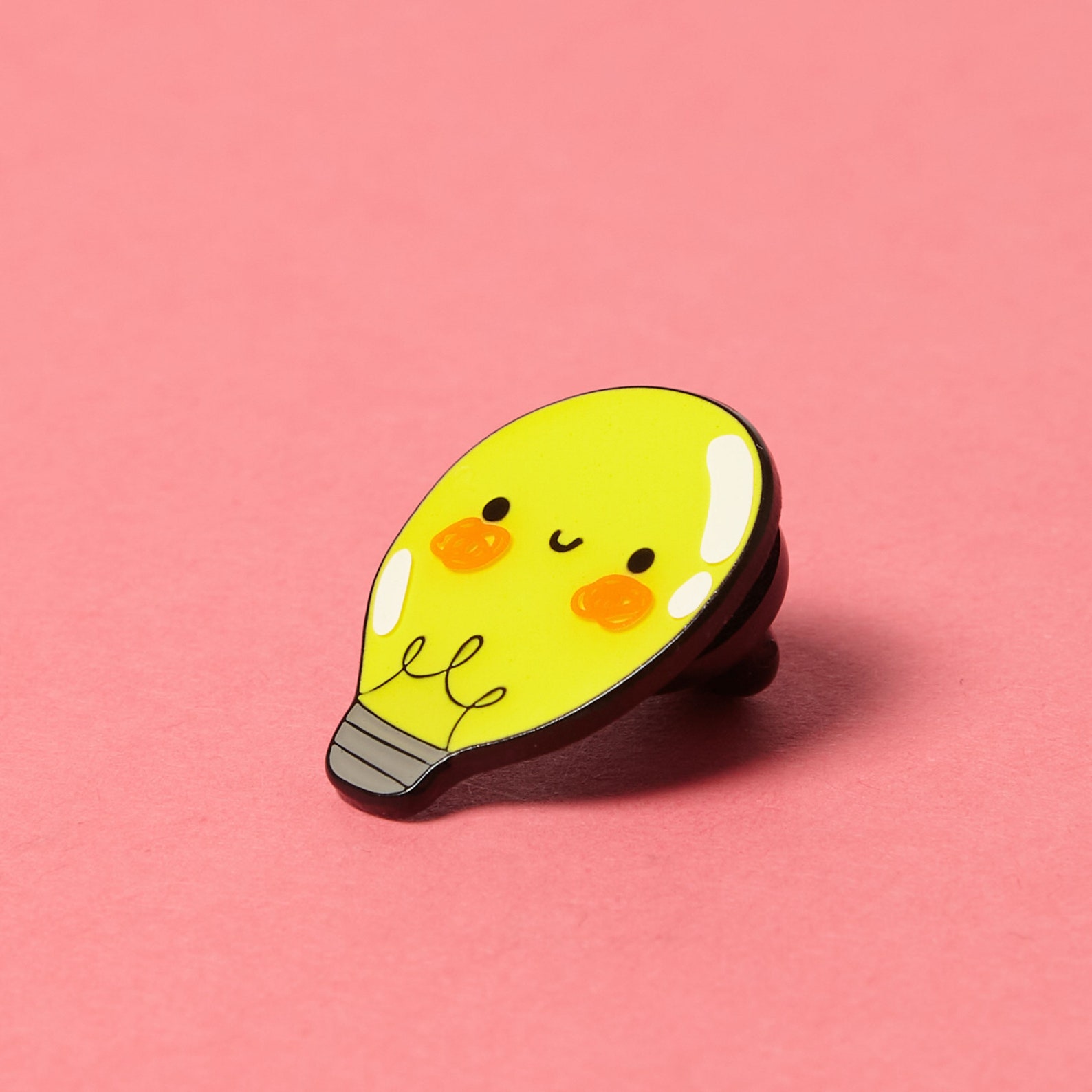Lightbulb Enamel Pin - Etsy
