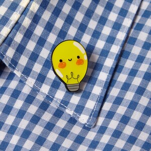 Lightbulb Enamel Pin - Etsy