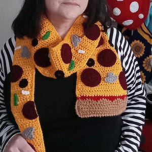 Pizza Scarf, Pepperoni, Mushroom, Olive, Onion, Bell Peper, Crochet ...