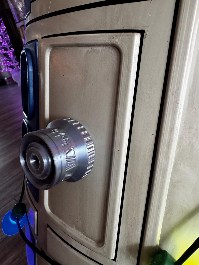 Star Wars R2D2 Restraining Bolt - Etsy