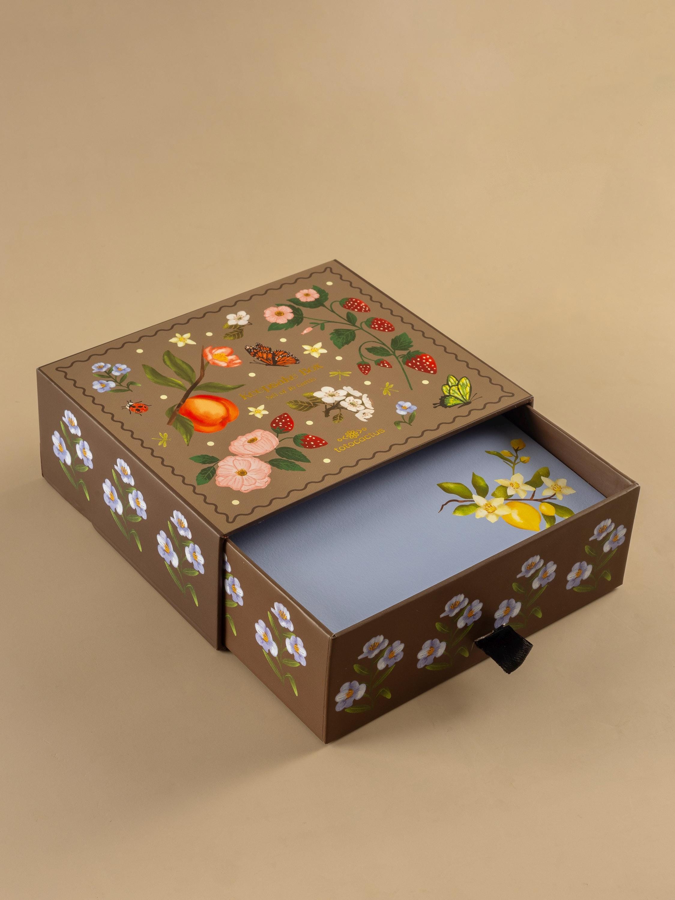 Keepsake Box With Assorted Cards | 16 Cards and Envelopes Gift Idea ...
